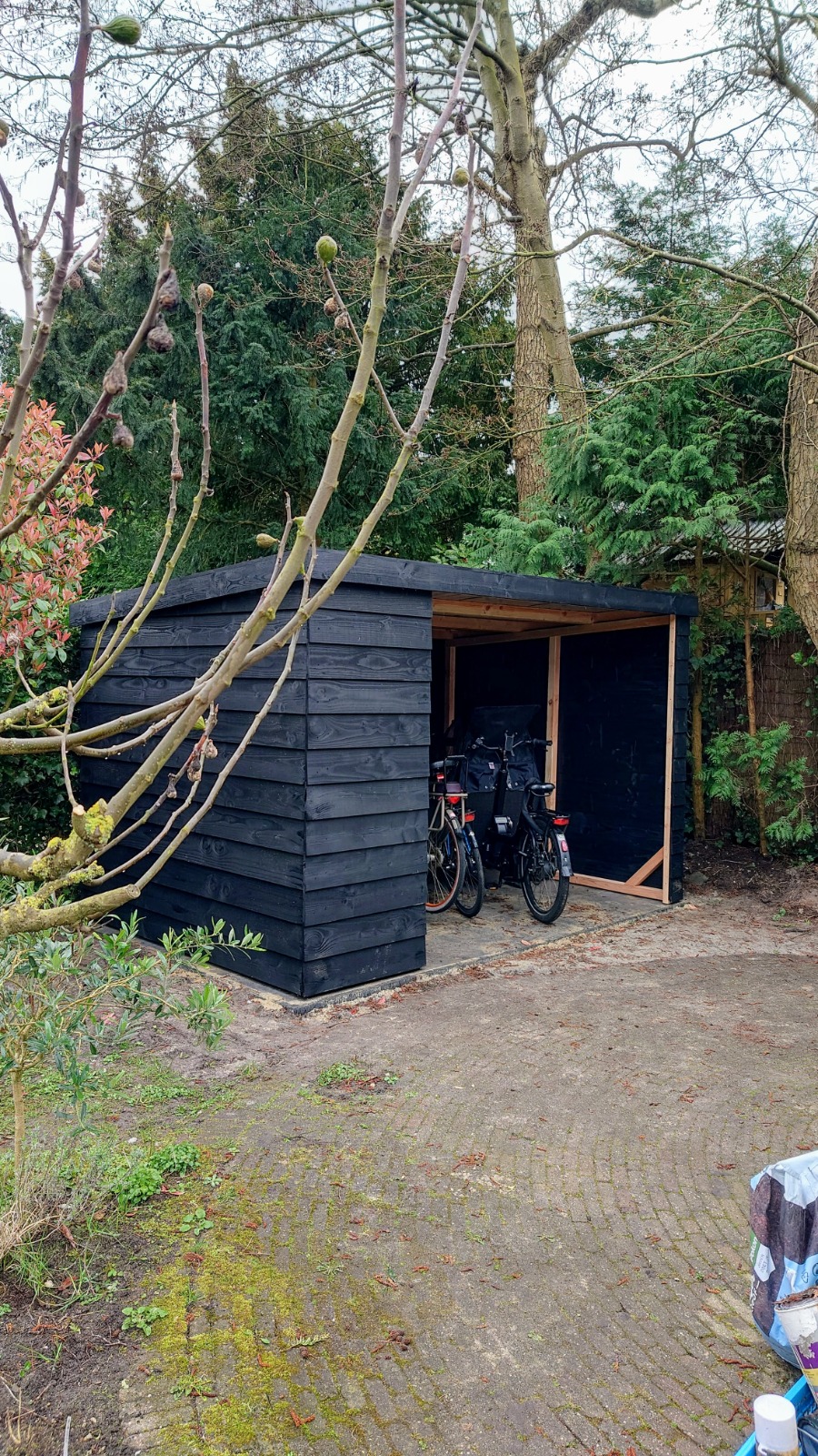 Grote fietsenschuur in Aerdenhout - MYWOOD