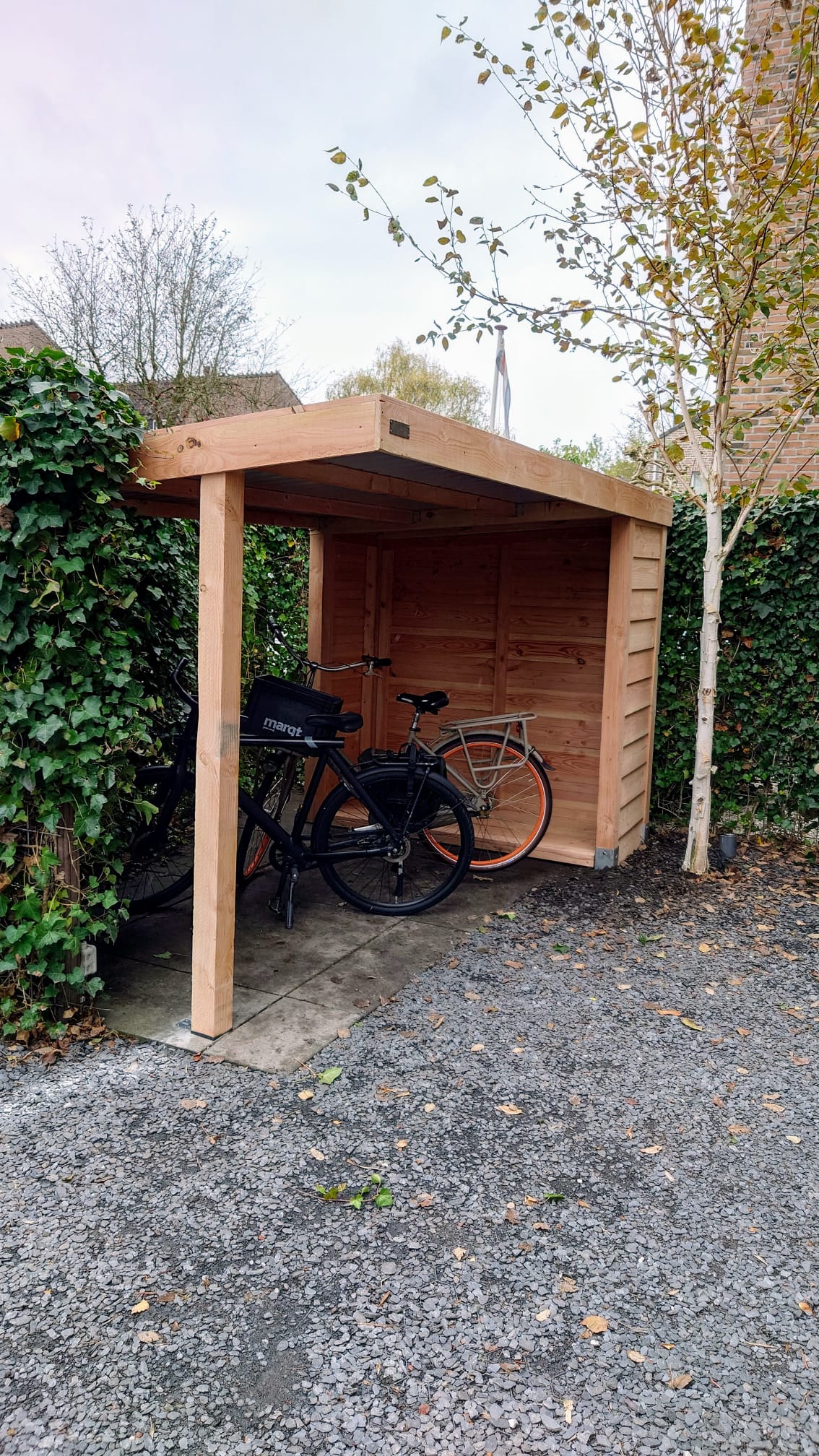 Fietsenoverkapping met houtopslag in Heemstede - MYWOOD