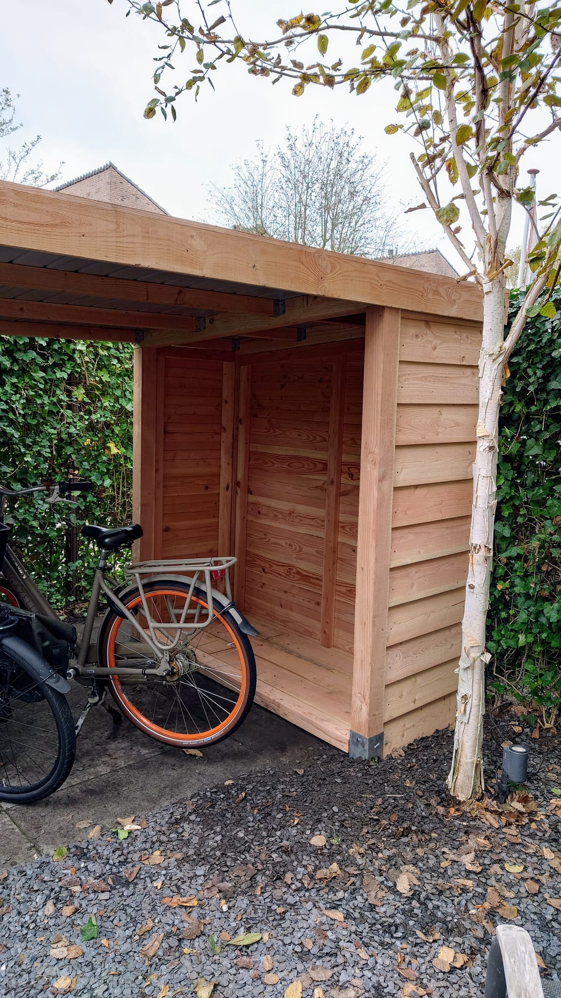 Fietsenoverkapping met houtopslag in Heemstede - MYWOOD